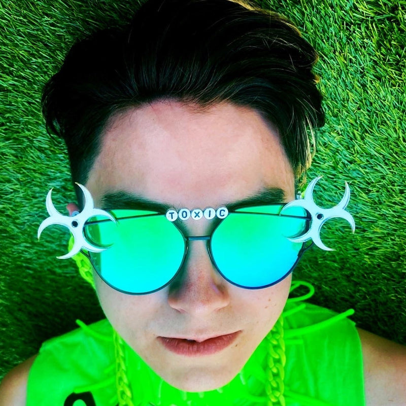 Cyberpunk-Sunglasses_800x.jpg?v=1686453447